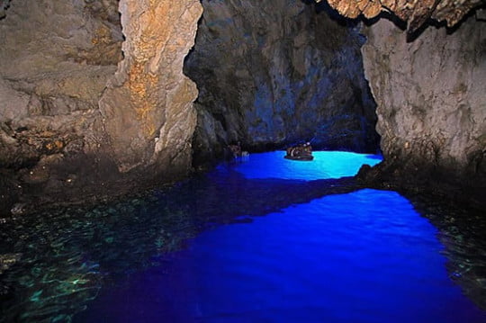 Modra Špilja - A Glowing Blue Cave in Croatia - World Top Top